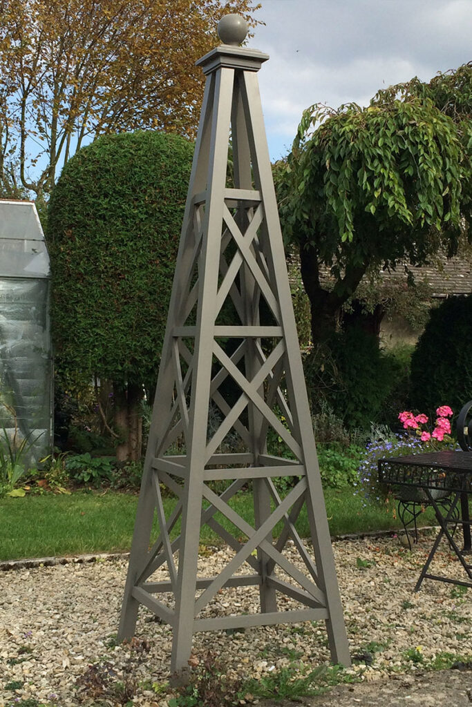 Oxford Planters Regent Wooden Garden Obelisk